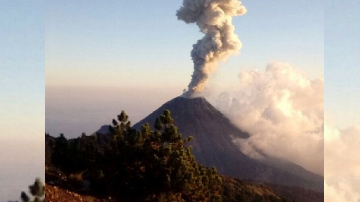 Volcán de Colima inicia nueva fase eruptiva – Telemundo Area de la Bahía 48