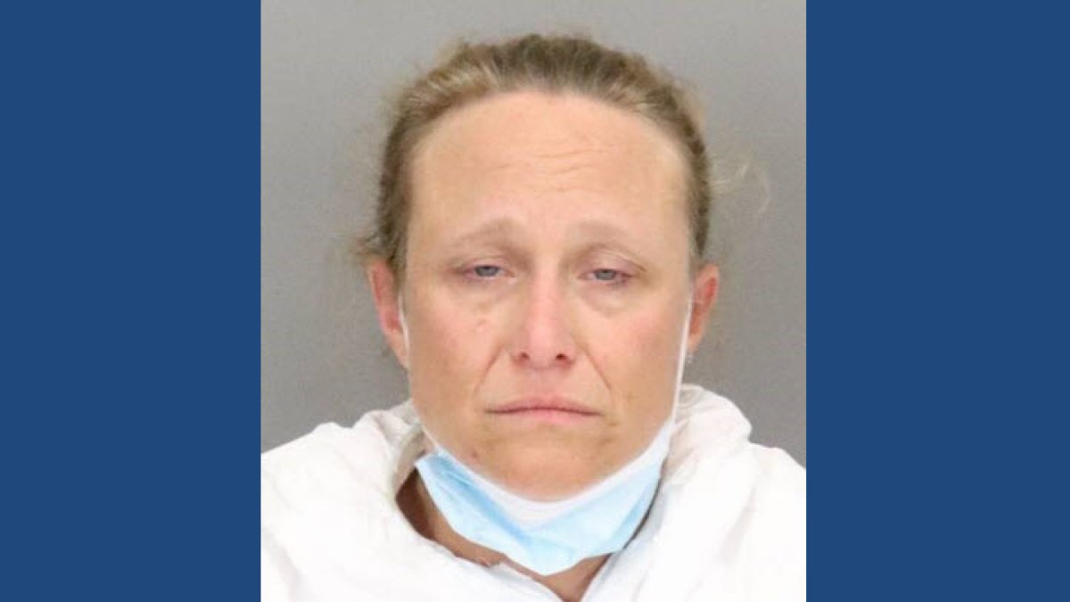 Arrestan a una mujer sospechosa de dispararle mortalmente a su novio en ...