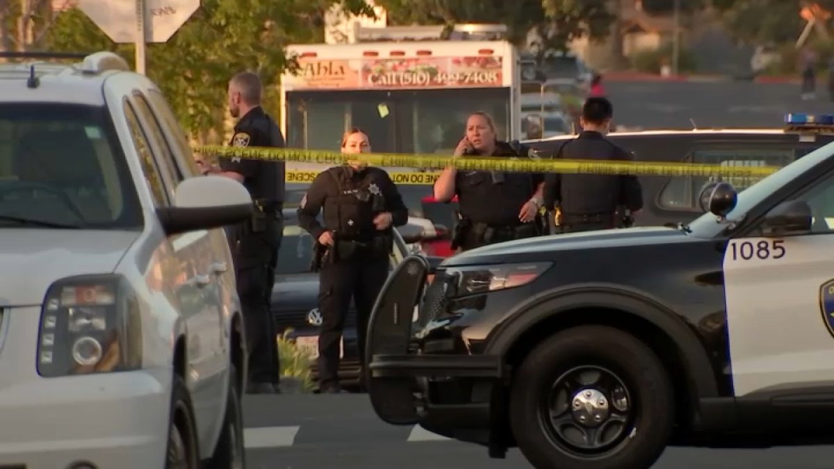 Oakland: niña de 15 meses impactada por bala perdida – Telemundo Area ...