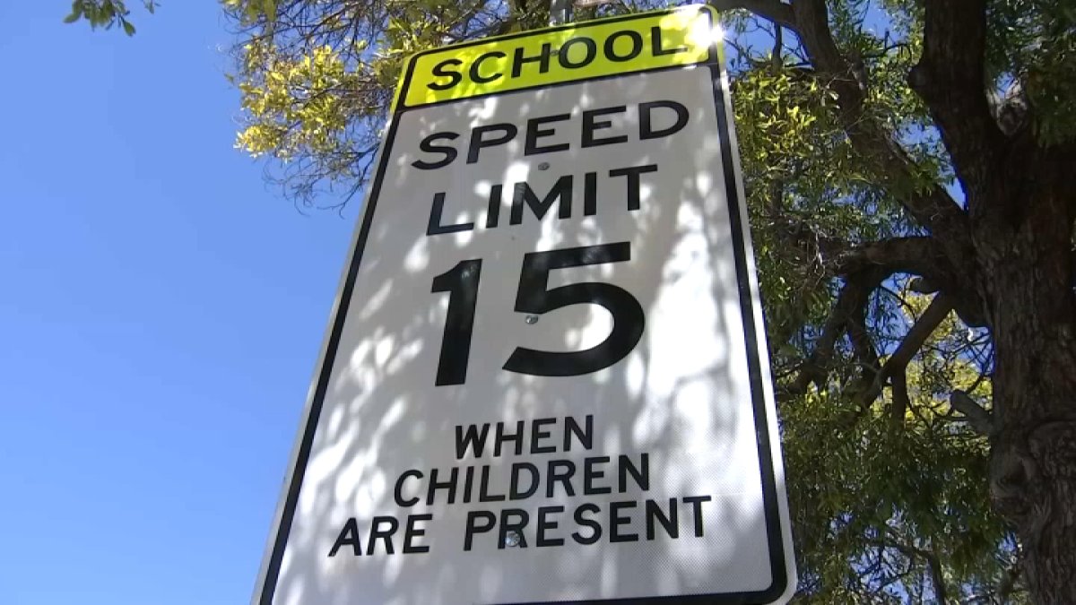 Reducen el límite de velocidad en zonas escolares de San Mateo – Telemundo Area de la Bahía 48