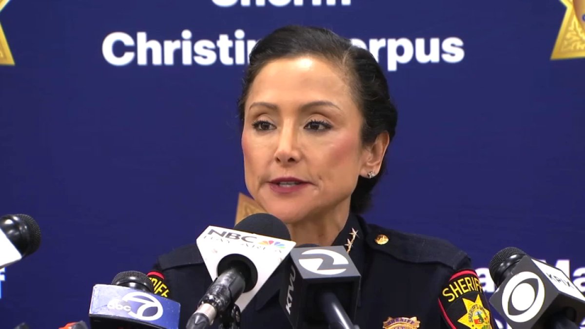 Proceso de destitución de Christina Corpus en el condado San Mateo ...