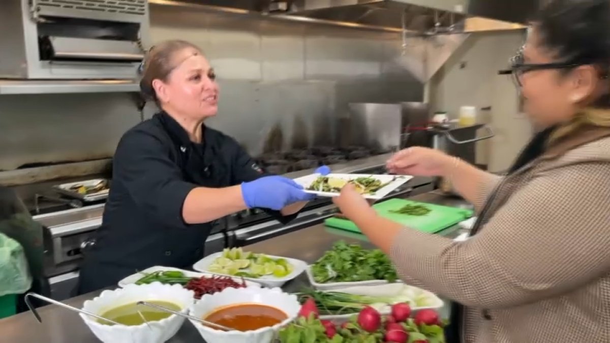 Prosperity Lab ayuda al negocio Anytime is Taco Time a resurgir en San ...