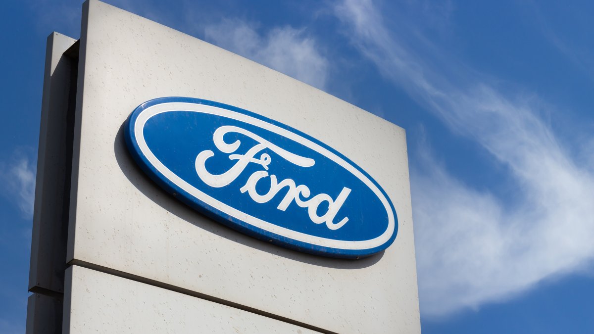 Ford retira más de 400,000 autos por los cinturones de seguridad ...